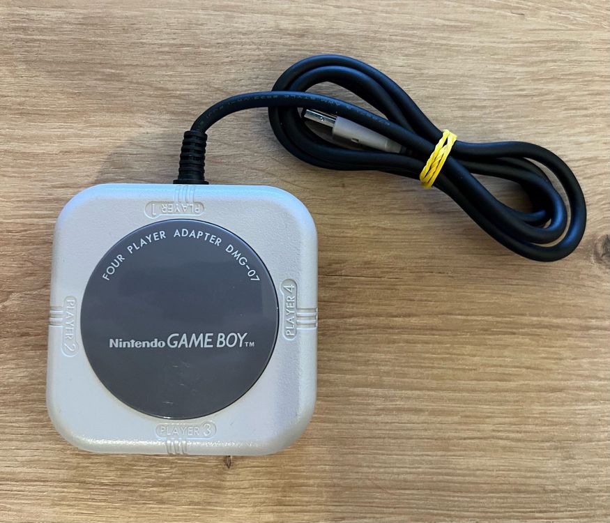 4 Player Adapter GAME BOY (Gebraucht) in für CHF 2 – mit Lieferung auf ...