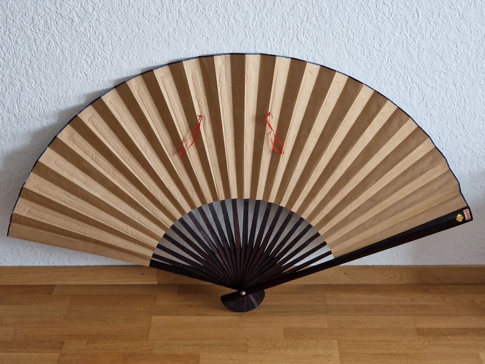 Asiatischer Vintage Fächer, Wanddeko, sehr gut erhalten (Gebraucht) in ...