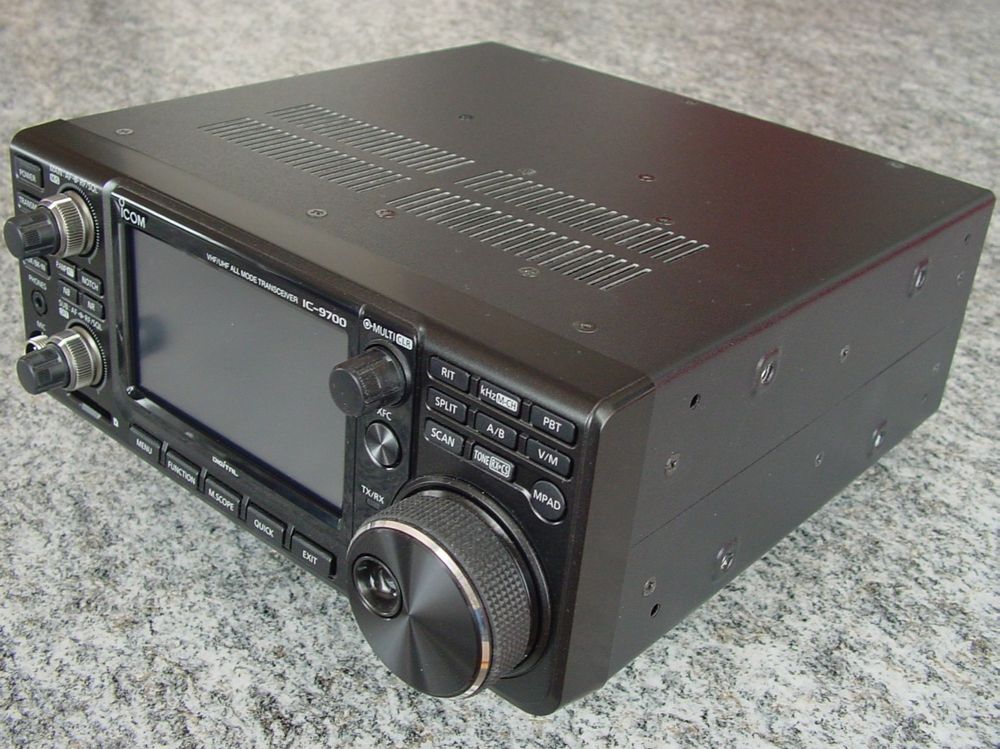 Icom IC-9700 Allmode-Transceiver für UKW 2m, 70cm und 23cm (Neu (gemäss ...