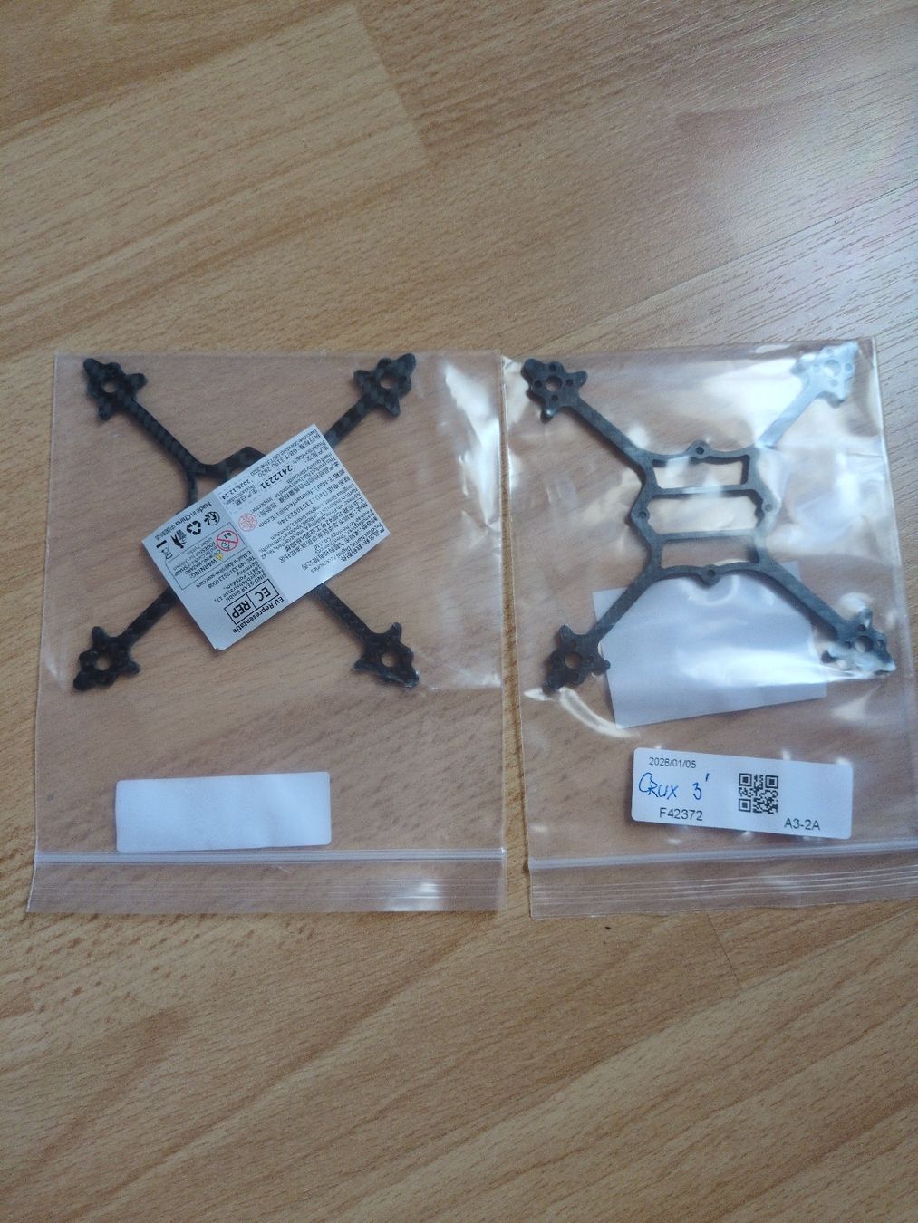 2x Crux 3 Frame, 115mm Toothpick, New in packaging,Drone (Neu (gemäss ...