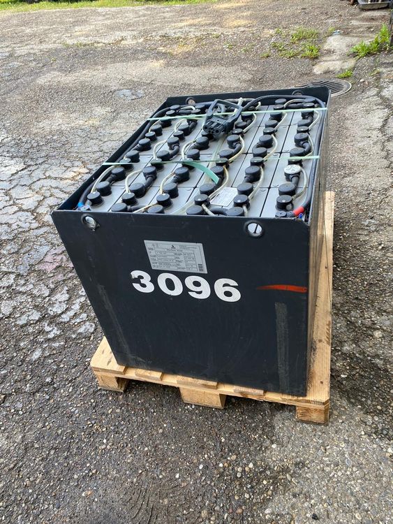 Staplerbatterie, Batterie für Stapler, Gabelstapler (Gebraucht) in Wil ...