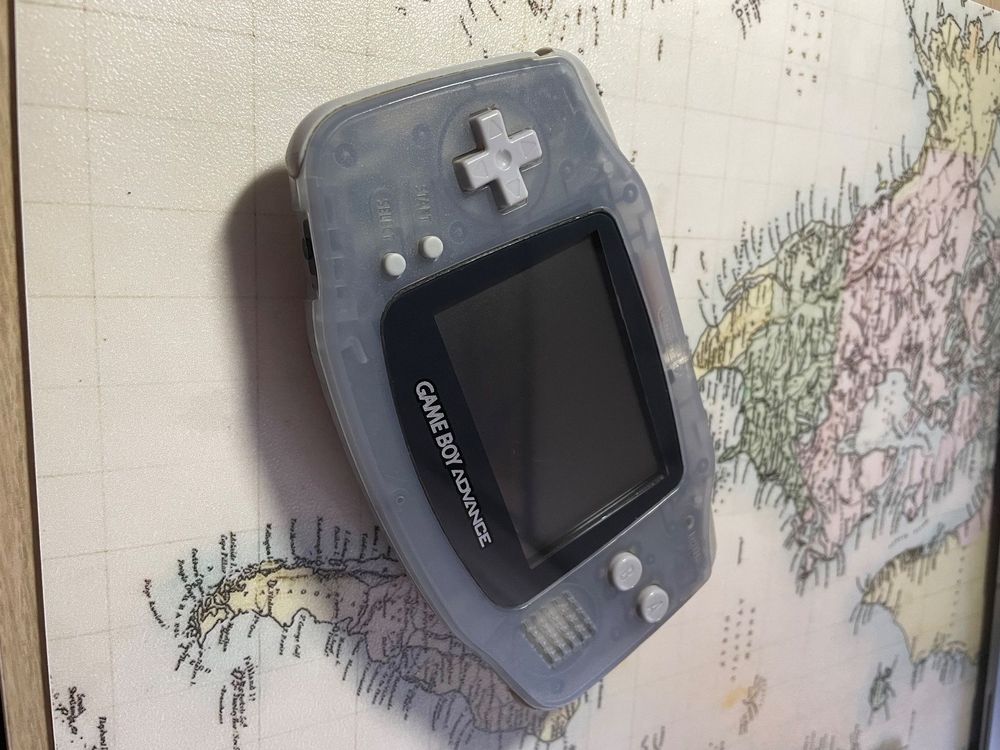 Gameboy Advance aus dem Jahr 2000 (Gebraucht) in Bern für CHF 57 – mit ...