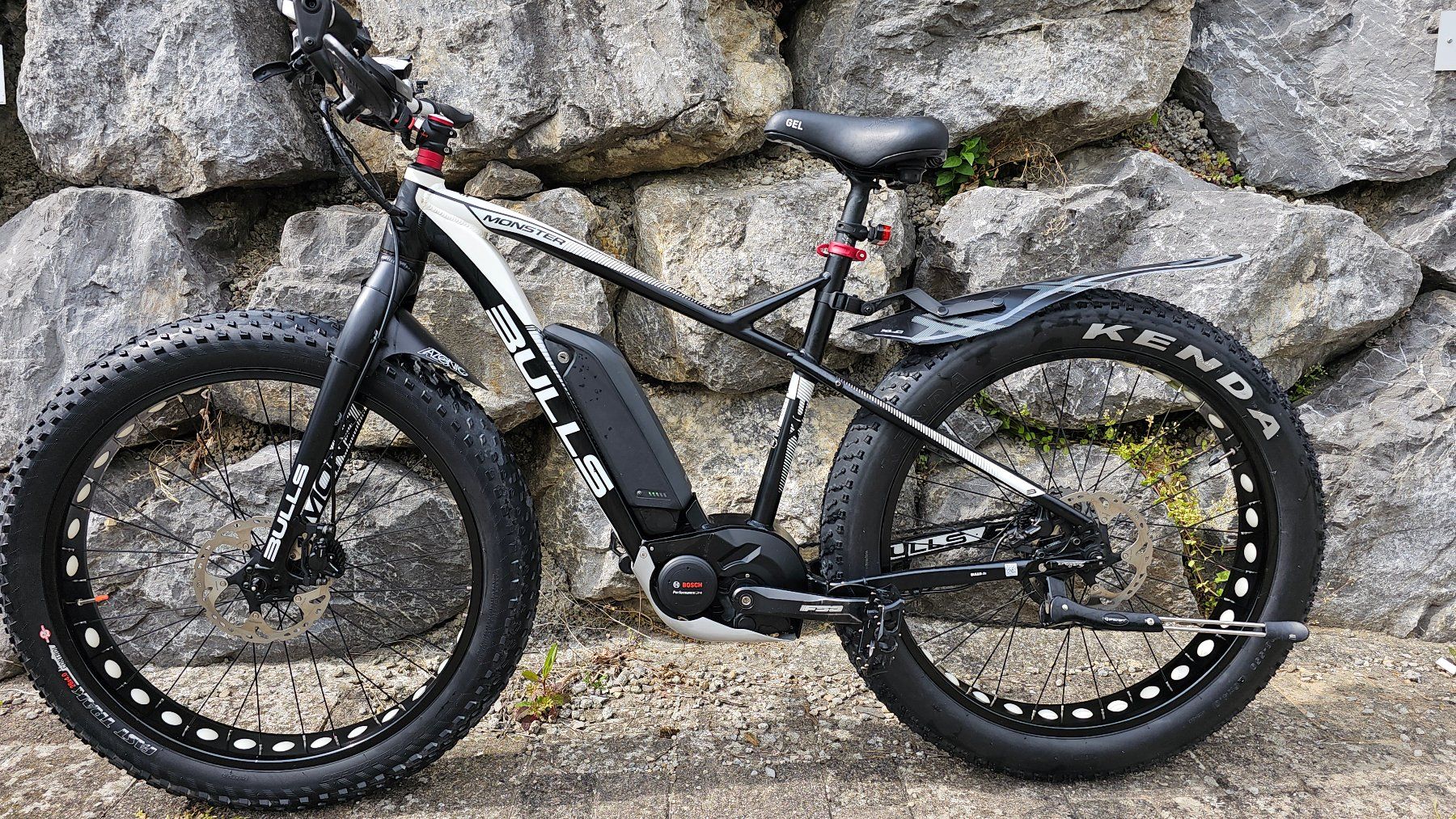 E-Bike BULLS Monster Fat-Bike mit Nyon Display Navi TOP (Gebraucht) in Bazenheid für CHF 1080 ...