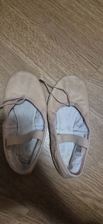 Ballettschuhe Bloch, Gr. 11.5B (etwa 28-29) (Gebraucht) in Bremgarten ...