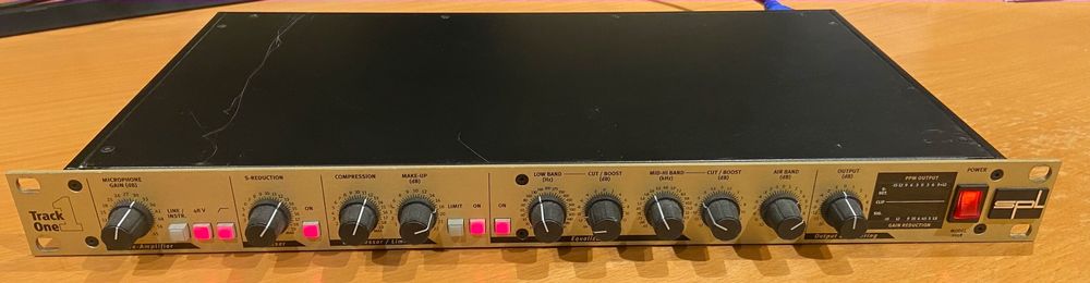 SPL Track One Analog Channel Strip mit A/D Wandler | Kaufen auf Ricardo