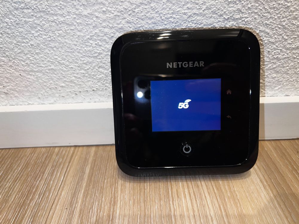 Netgear 5G Hotspot MR5200 Nighthawk M5 | Kaufen auf Ricardo