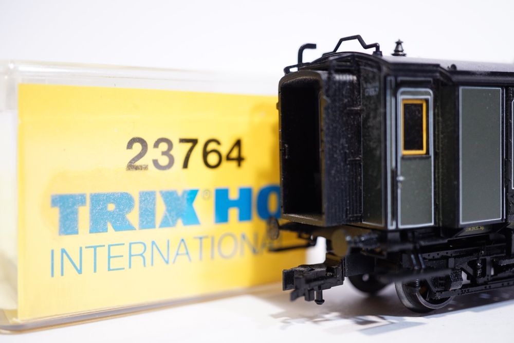 2j Trix 23764 Schnellzug-Gepäckwagen K.Bay.Sts.B. (Gebraucht) in Thun ...