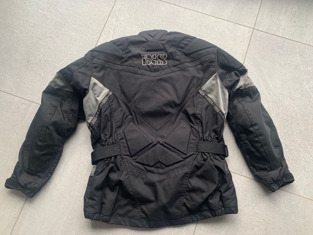 Motorradjacke iXS (Gebraucht) in Aarburg für CHF 5 – mit Lieferung auf Ricardo kaufen