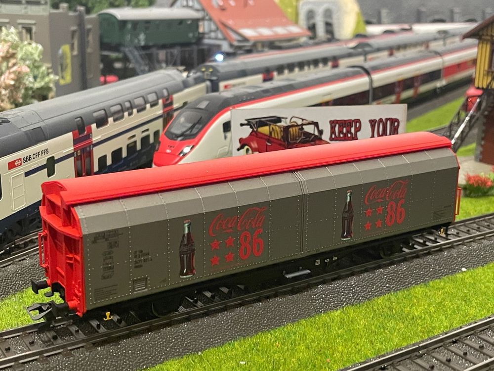 Märklin 48345 Coca Cola Schiebewandwagenset | Kaufen auf Ricardo