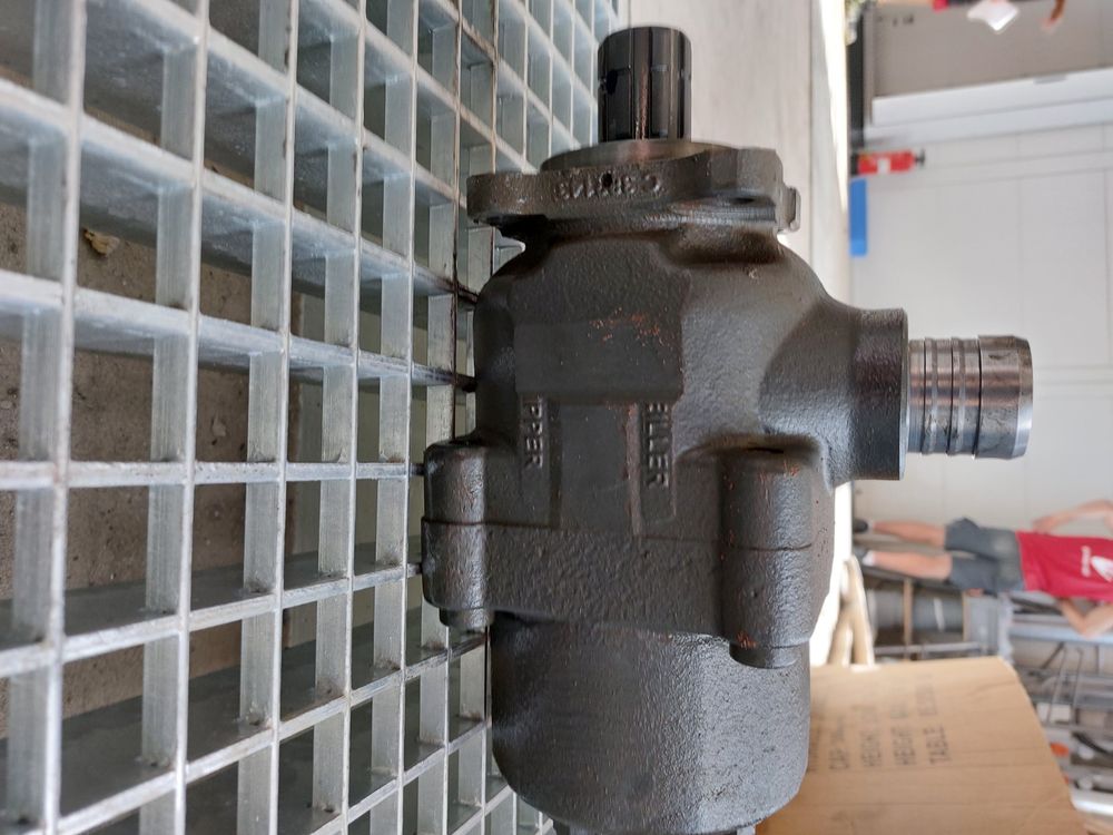 Hydraulikpumpe Kolbenpumpe Meiller (Gebraucht) in Bubikon für CHF 20 ...