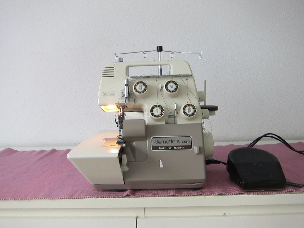 Bernette 334D Overlock von BERNINA (Defekt) in Fahrweid für CHF 119 ...