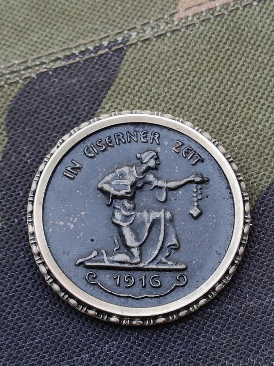 Orden und Abzeichen / In Eiserner Zeit 1916 (Gebraucht) in Brugg AG für CHF 35 – mit Lieferung ...