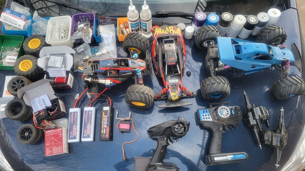 Tamiya 1:10 Mad Bull / Mad Fighter DT-01 + sehr v. Zubehör | Kaufen auf ...