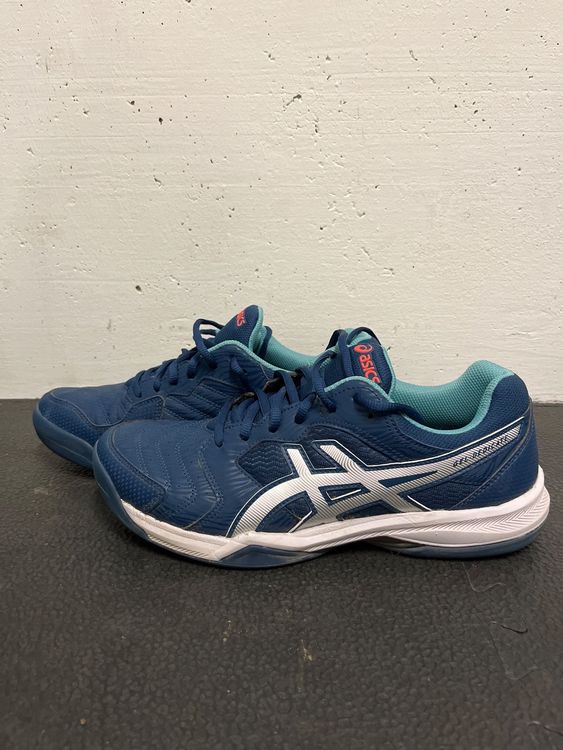 Tennisschuhe Teppich Asics (44) (Gebraucht) in für CHF 30 – mit ...