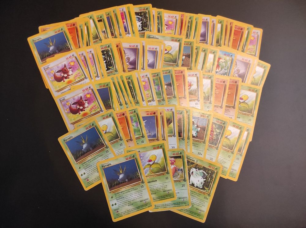 Pokemon 92 Karten aus dem Dschungel Set (Gebraucht) in für CHF 15 – mit ...