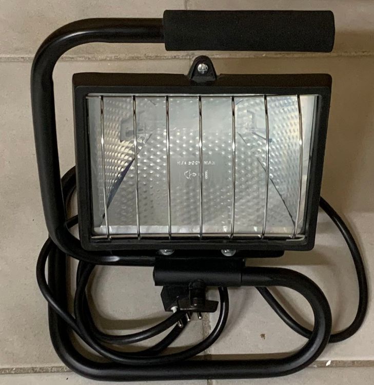 Halogen Work Light - 500W / 220V | Kaufen auf Ricardo