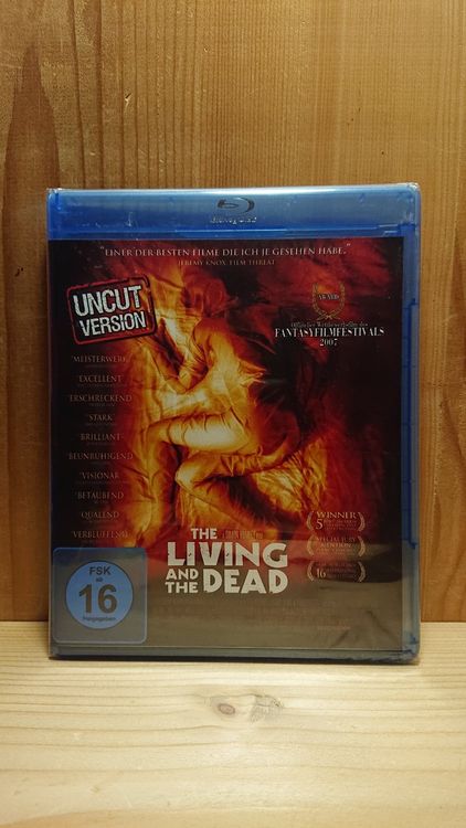 THE LIVING AND THE DEAD Blu-Ray (Neu und originalverpackt) in Wilderswil für CHF 3.9 – mit ...