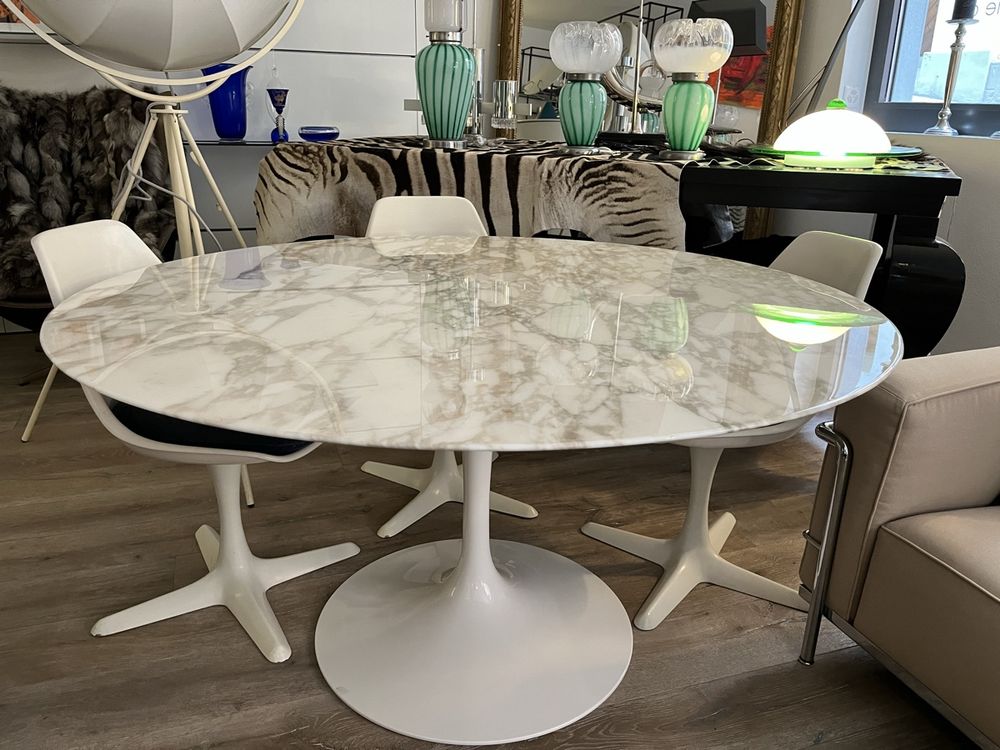 Original Knoll Saarinen Marmor Esstisch, 137 cm neuwertig (Neu (gemäss ...