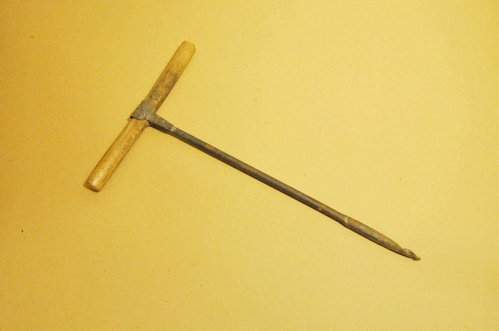 antiker Handbohrer, Zimmermann | Kaufen auf Ricardo