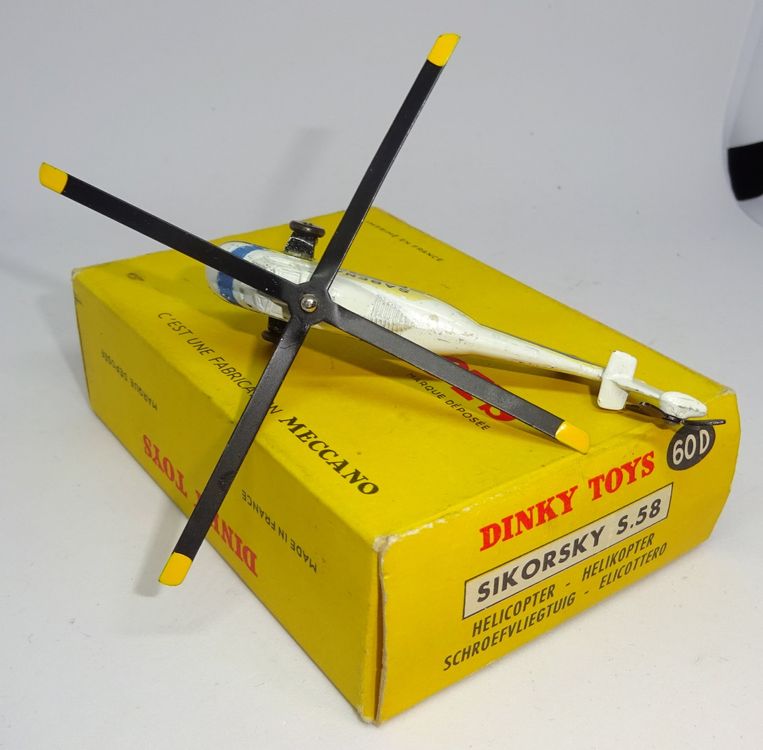 Dinky Toys Hélicoptère Sikorsky (Gebraucht) in Bulle für CHF 23 – mit ...