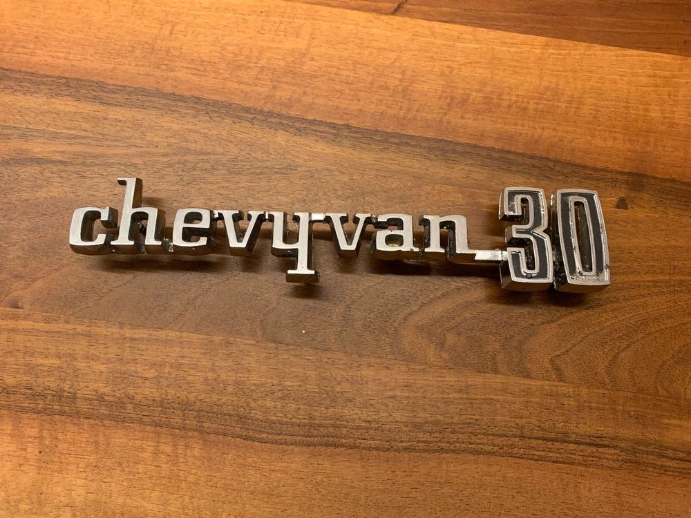 Chevrolet G30 Van Emblem, Chevy Van (Gebraucht) in Willisau für CHF 30 ...