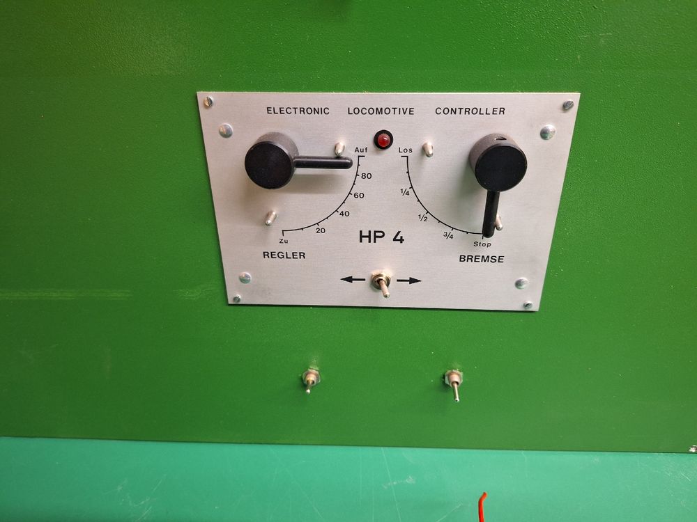 Analoge Modellbahnsteuerung mit Stellpult RhB Preda und Muot (Gebraucht) in Duggingen für CHF 20 ...