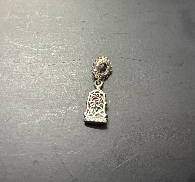 Charms Pandora Disney (Gebraucht) in Morges für CHF 30 – mit Lieferung ...
