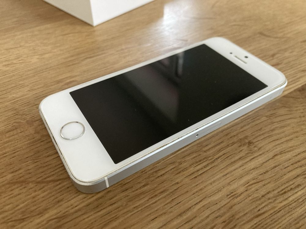 iPhone SE (1. Gen) - Kompaktes Design, Top Zustand! (Gebraucht) in ...
