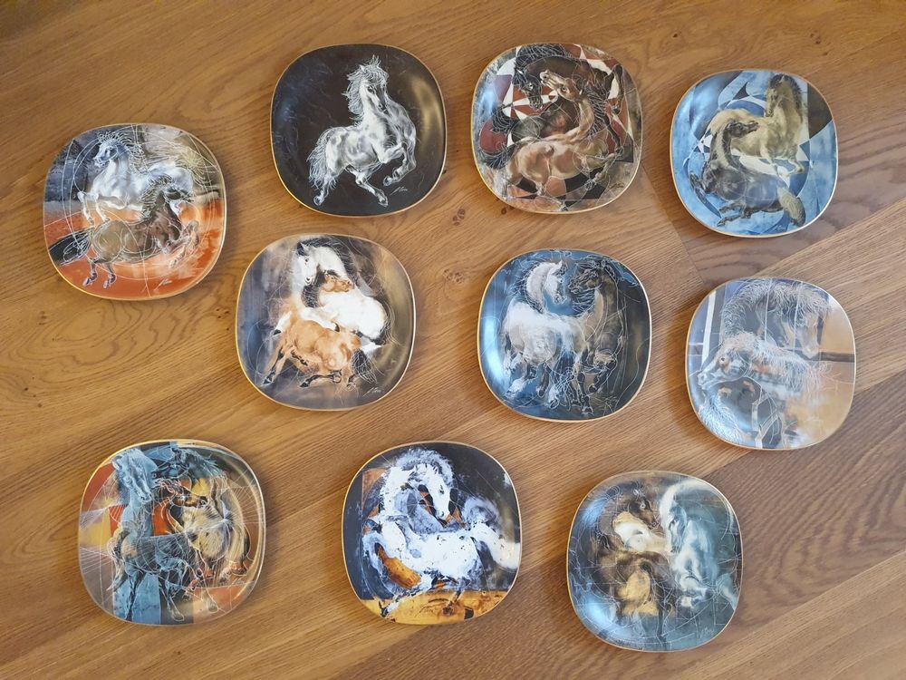 Wandteller-Serie von Hans Erni "Die dynamischen Pferde" (Gebraucht) in Olten für CHF 70 – mit ...