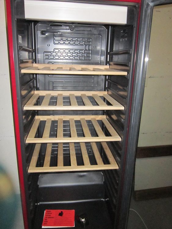 Vinocave Fust Novamatic KSWF 501.3- IB (Gebraucht) in Steinen für CHF ...
