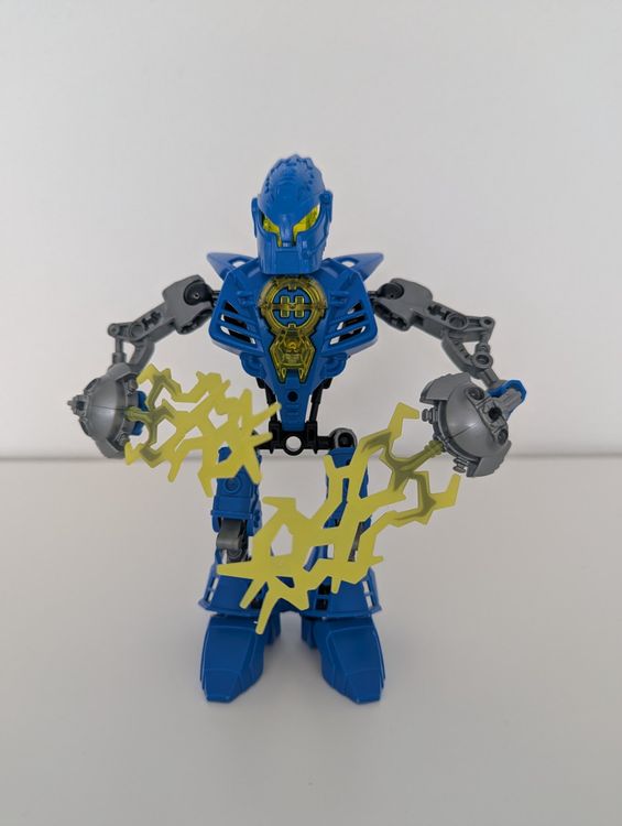 LEGO Hero Factory Hero 7169 Mark Surge (Gebraucht) in Zürich für CHF 5. ...