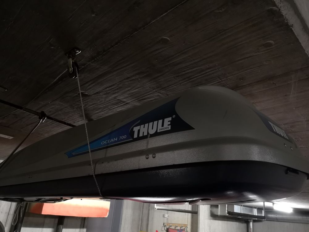 THULE Ocean 700 Dachbox, Top Zustand, inkl. Deckenlift (Gebraucht) in ...