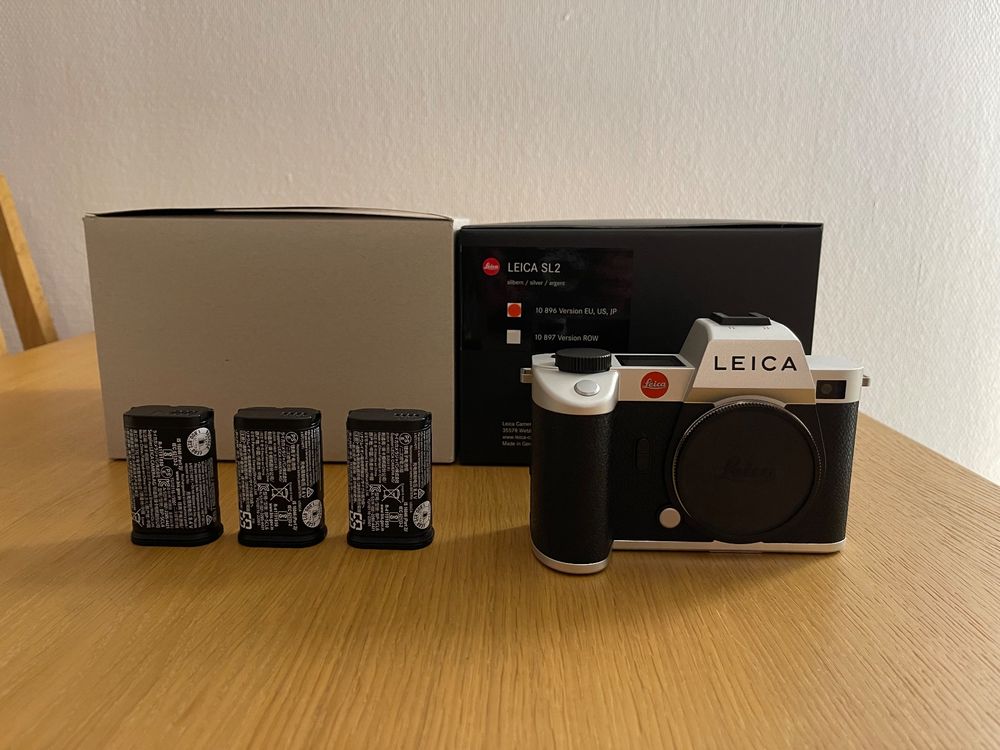 Leica SL2 Chrome + 3 batteries | Kaufen auf Ricardo