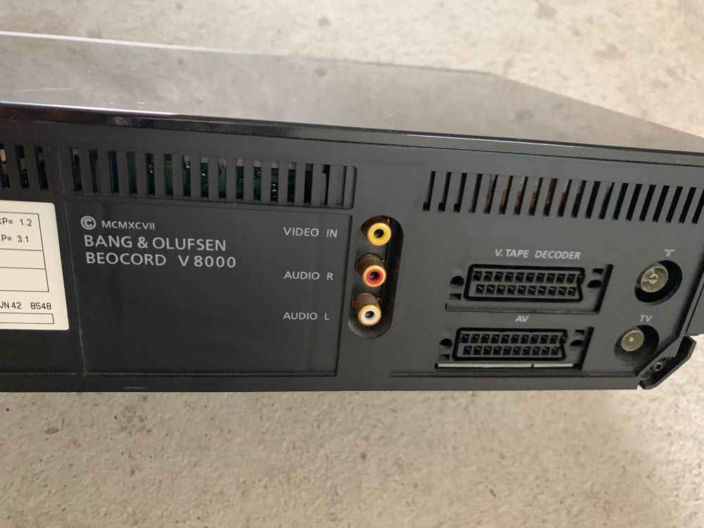 Bang & Olufsen BeoCord V8000 VHS Gerät ab 1.- | Kaufen auf Ricardo