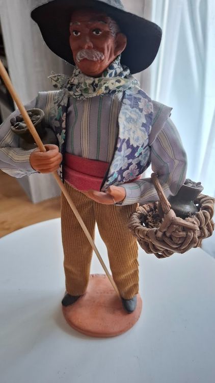 Santon de Provence / véritable / hauteur 26 cm (Gebraucht) in Fribourg ...