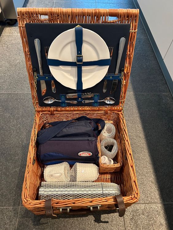 Picknick (Camping) Korb "AMBERLEY" 2 Gedecke, 17-teilig (Neu (gemäss ...