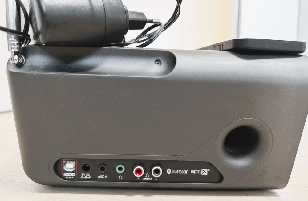 Revo Axis X3 Internet Radio (DAB, DAB+ & UKW) (Gebraucht) in Arbon für ...