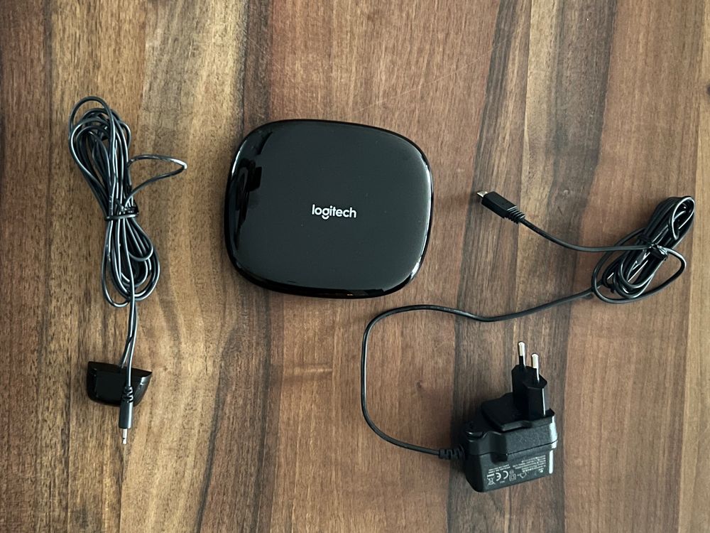 LOGITECH Harmony Hub mit Infrarot Extender | Kaufen auf Ricardo