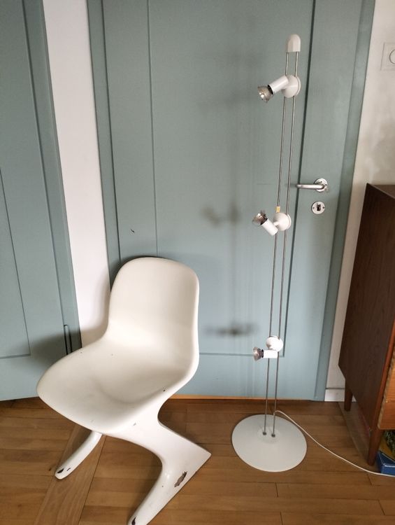 Weisse Temde Stehlampe Vintage 70er-Jahre Retro Design (Gebraucht) in Wil SG für CHF 50 – nur ...