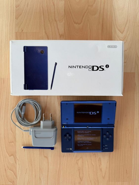 Nintendo DSi in gutem Zustand / metallic blue (Gebraucht) in Siebnen ...