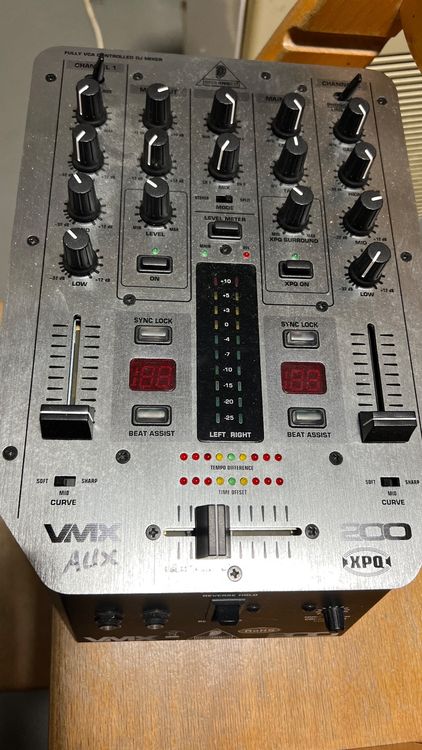 Mischpult Behringer VMX 200 (Gebraucht) in Seengen für CHF 40 – mit ...