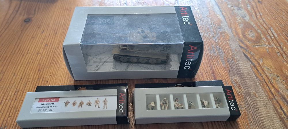 Artitec 1/87 Tiger früh Africa +unifil Soldaten + Panzergren | Kaufen ...