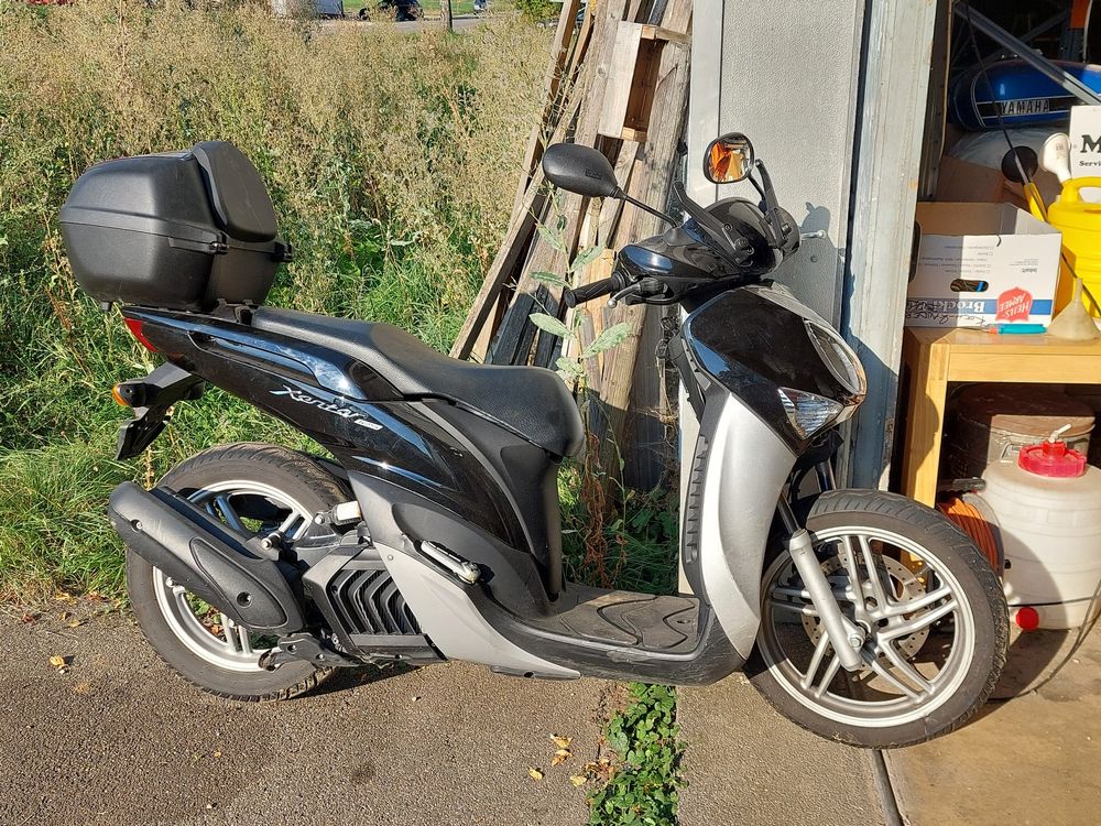 Yamaha HW 125 Xenter X enter Unfall Roller Scooter Topcase | Kaufen auf ...