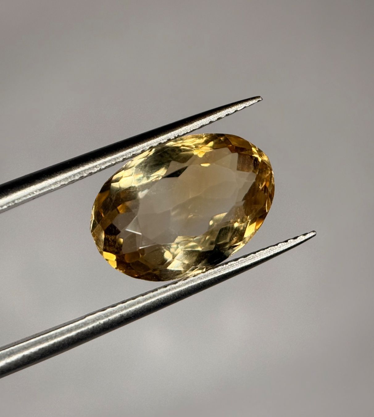 Ab 1 Fr. - 5.4 ct natürlicher Gold-Topas (Neu (gemäss Beschreibung)) in ...