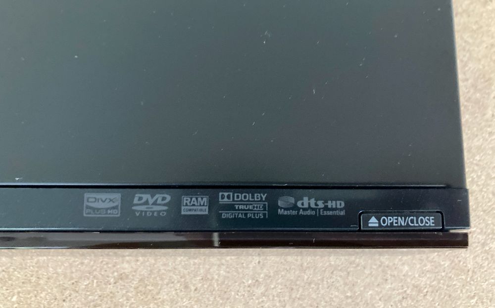 Panasonic DMP-BDT300 Full HD 3D Blu-ray Disc Player DY-WL10 (Gebraucht ...