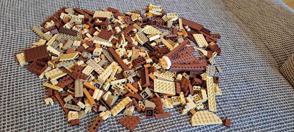 Lego Braun Beige Bausteine ca. 600g (Gebraucht) in Aarburg für CHF 20 ...