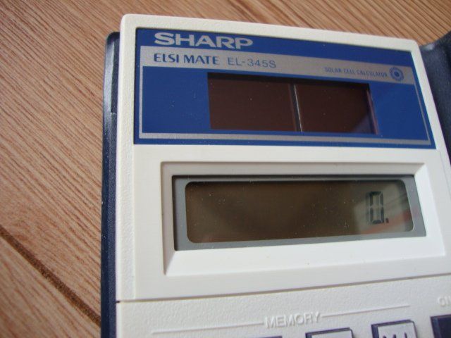 Jahr 1984 Vintage SHARP / Japan Solar Rechner Kalkulator (Gebraucht) in ...