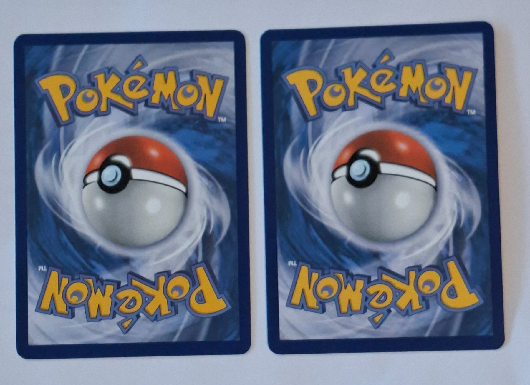 Larvitar 1x Holo und 1x nicht Holo Karten 047/131 EN 2025 (Neu (gemäss ...