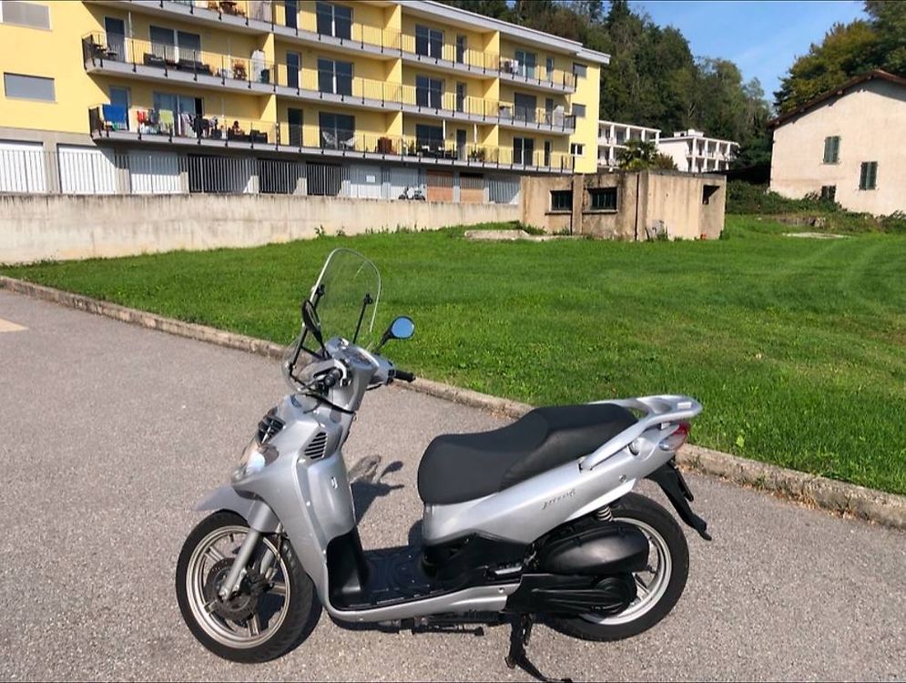 Scooter SYM HD 125 (Gebraucht) in Stabio für CHF 650 – nur Abholung auf ...