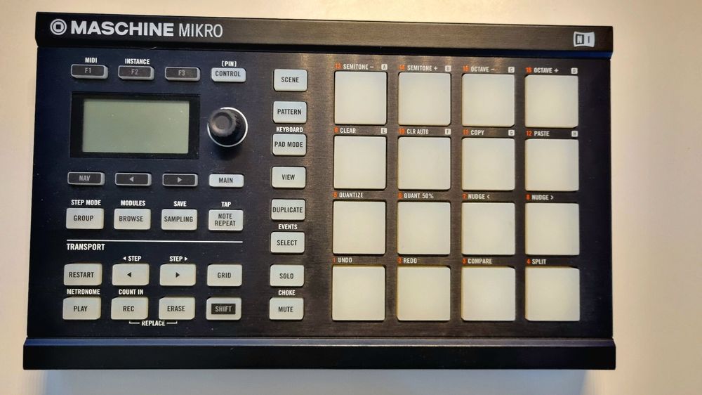 Maschine Mikro MK2 - native Instruments | Kaufen auf Ricardo